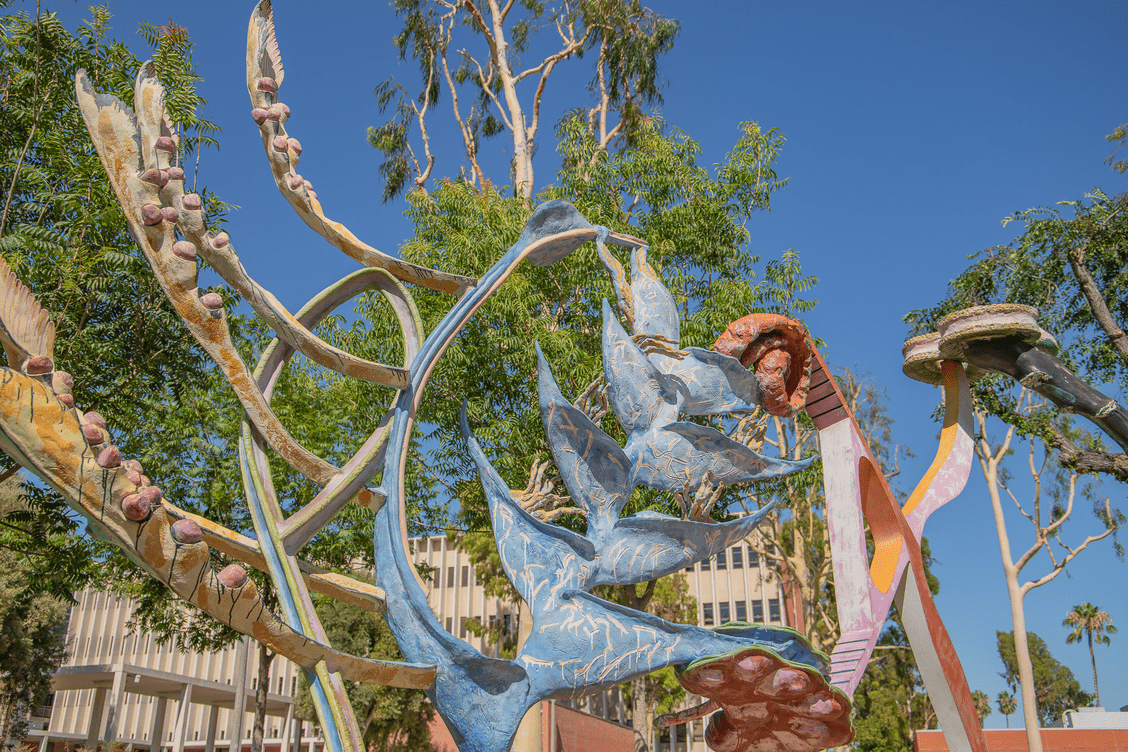 Nancy Graves' sculpture installed on CSULB lower quad this summer